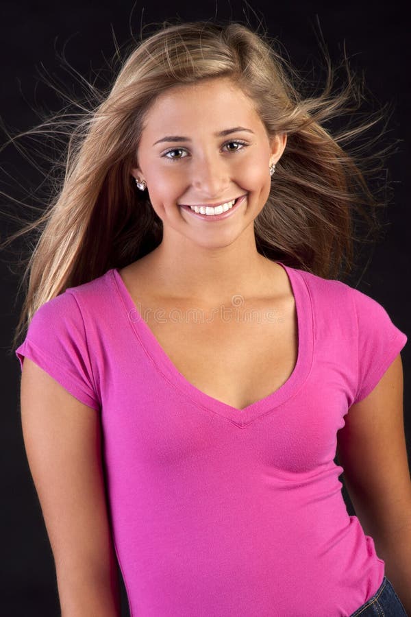 Chica Joven Bonita Foto De Archivo Imagen De Hoyuelos 16226870