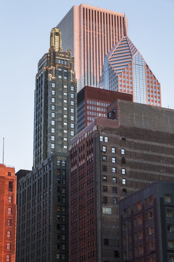 Chicago Architecture at Sunset Stock Photo - Image of downtown, sunset ...