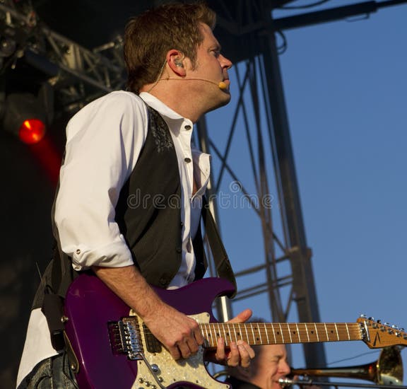 Chicago the Band editorial image. Image of pardini, artists - 19434580