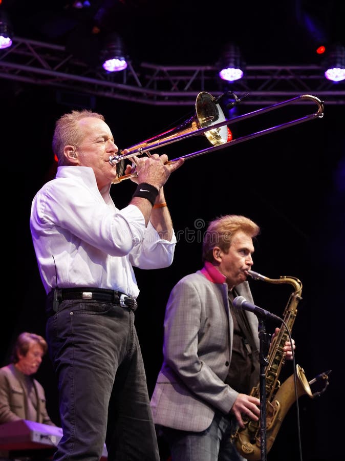 Chicago Band editorial photography. Image of concert - 20278737