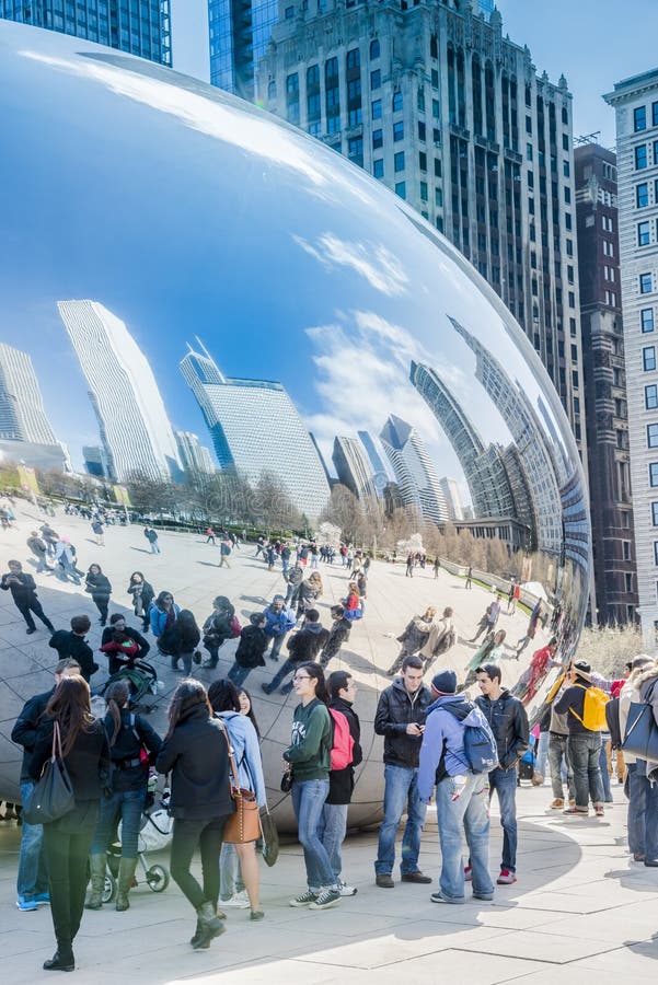 Chicago Bean Millenium Park Editorial Photography - Image of clear ...