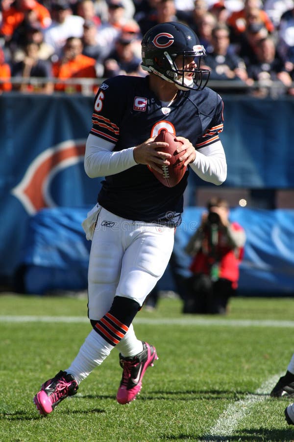 Jay Cutler editorial image. Image of helmet, ball, league - 186906965