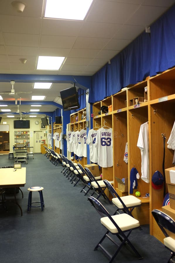 Chicago cubs players room editorial photography. Image of locker - 31405182