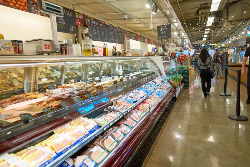 Chicago French Market editorial stock photo. Image of color - 95366558