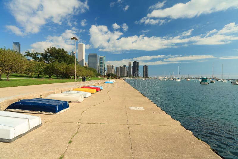 Chicago Lakefront Trail stock image. Image of path, beauty - 21008965