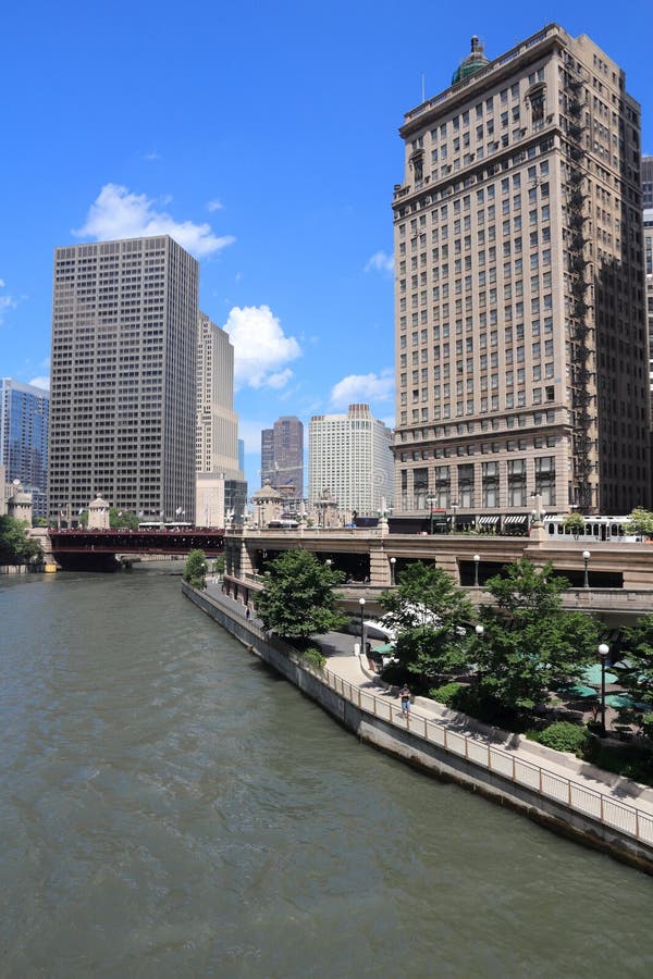 Chicago Loop skyline editorial stock photo. Image of skyscraper - 203518083