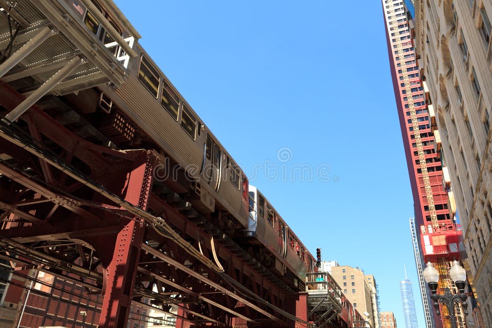 Chicago Loop Train stock image. Image of loop, building - 21008749