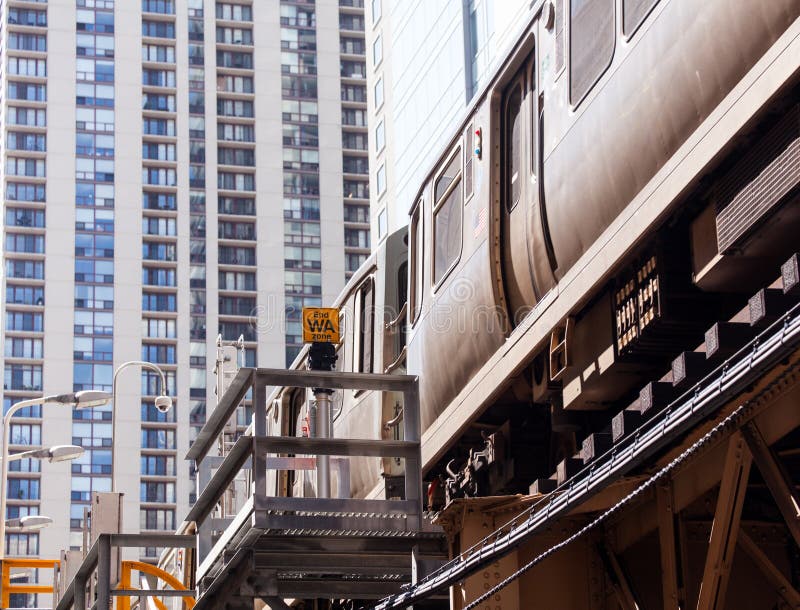 Chicago Orange Line Train on Loop Stock Image - Image of famed ...