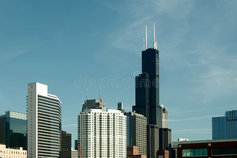 Chicago por día imagen de archivo. Imagen de fiador, azul - 1730717