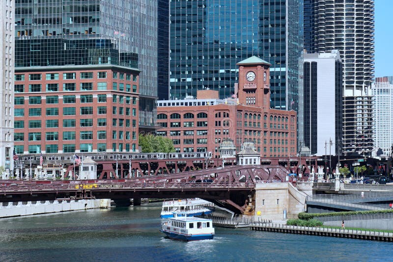 Chicago River Looking East from Franklin Street Bridge Stock Image ...