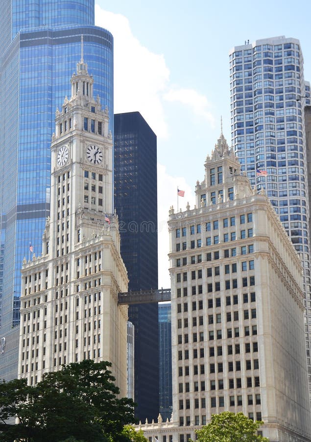 Chicago`s Wrigley Building`c Clock Tower, Illinois Editorial Image ...