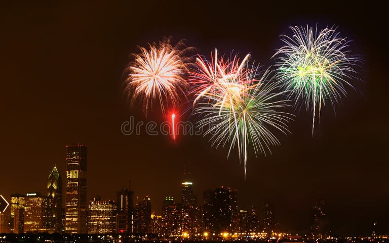Chicago Skyline at night stock photo. Image of high, independence - 5690670