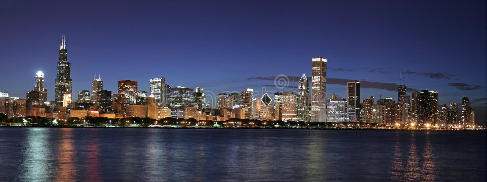 Chicago skyline panoramic stock image. Image of night - 2798699