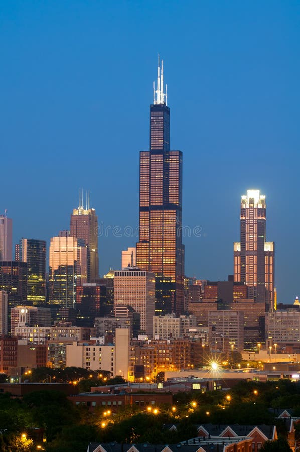 Sears Tower At Night Wallpaper