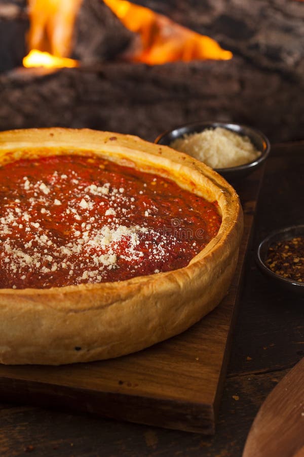 Chicago Style Deep Dish Cheese Pizza Stock Photo - Image of italian ...