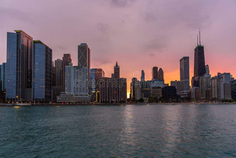 Chicago Waterfront Er Cloudy Sky at Sunset Stock Image - Image of ...