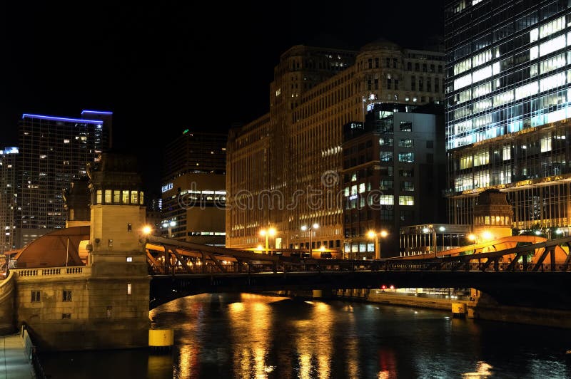 Chicago Waterfront at Night Stock Photo - Image of downtown, canal: 9648800