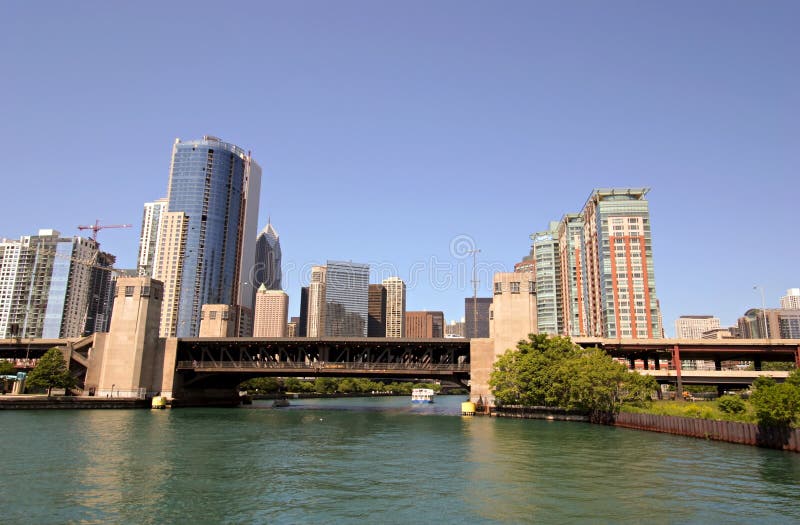 Chicago y el río Chicago foto de archivo. Imagen de estados - 882566