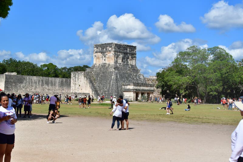 Chichen Itza Archaeological Complex-Yucatan-Mexico 22 Editorial Stock ...