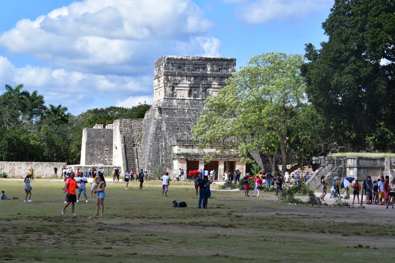 Chichen Itza Archaeological Complex-Yucatan-Mexico 46 Editorial Photo ...