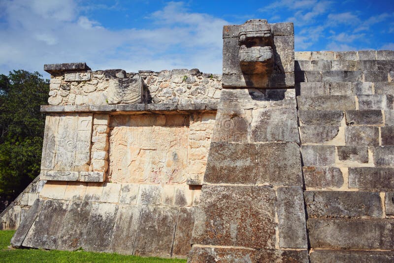 Chichen Itza stock photo. Image of itza, structures, travel - 63970900