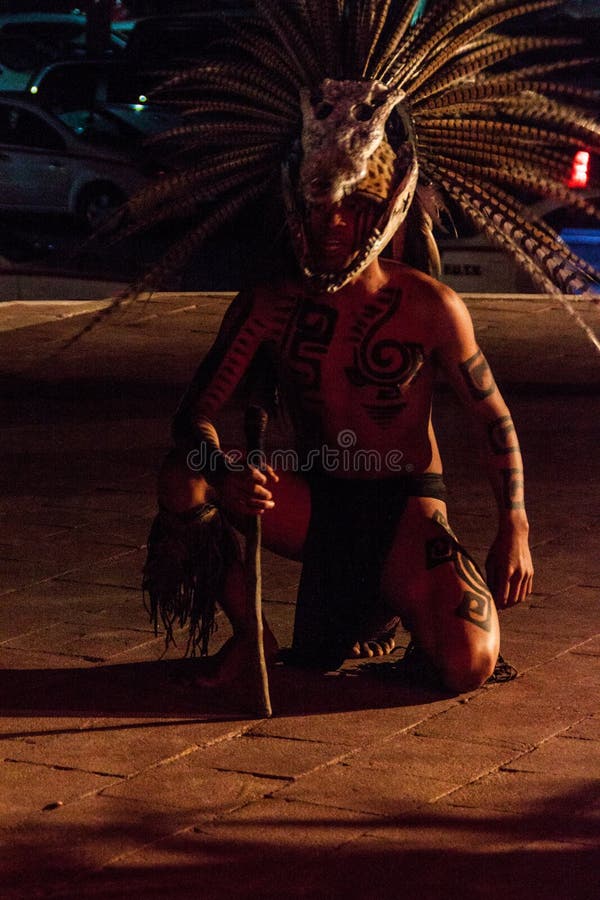 CHICHEN ITZA, MEXICO - FEB 25, 2016: Native Mayan Dancer Performance ...