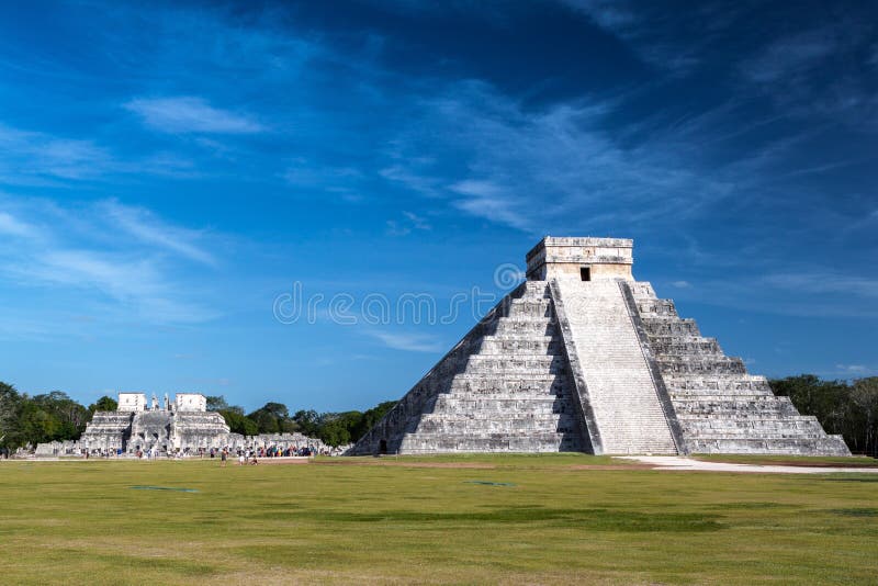 Chichen Itza. Equinox editorial image. Image of pray, building - 3510705
