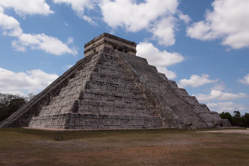 Chichen Itza Pyramid, Mexico Latin America Stock Photo - Image of ...