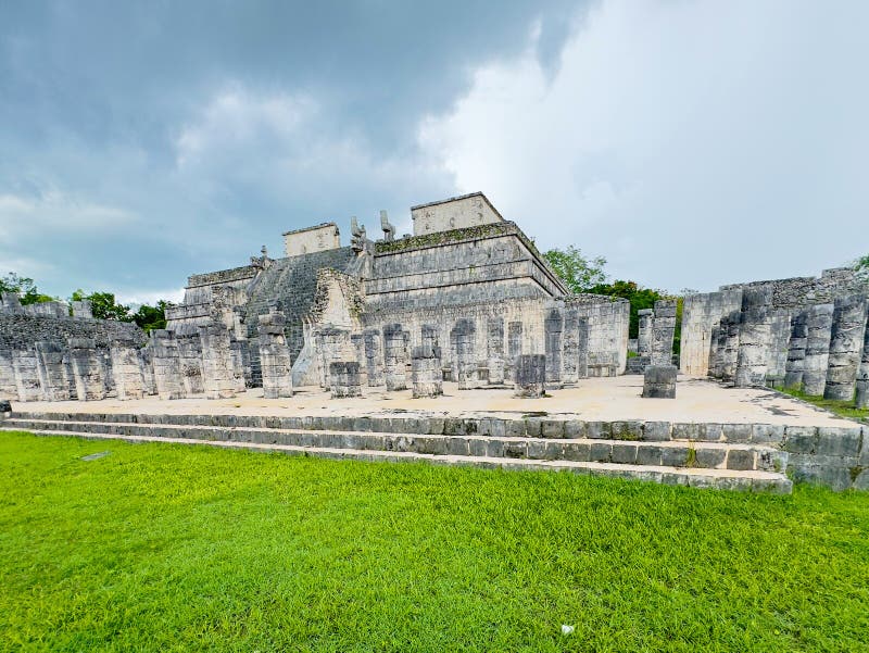 Chichen Itza Pyramid Mexico Stock Image - Image of holiday, pyramid ...