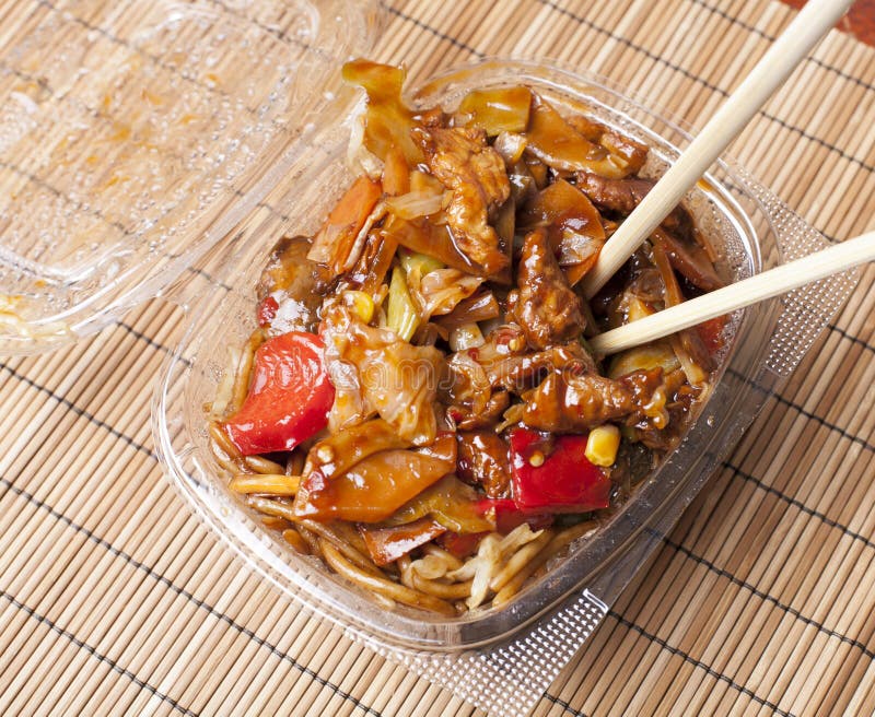 Chicken chow mein stock photo. Image of chinese, plate - 39135600