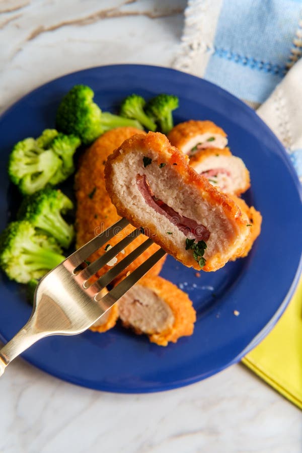 Chicken Cordon Bleu Broccoli Stock Photo - Image of blue, bread: 220796534