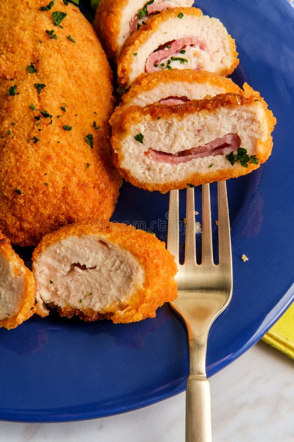 Chicken Cordon Bleu Broccoli Stock Photo - Image of blue, bread: 220796534