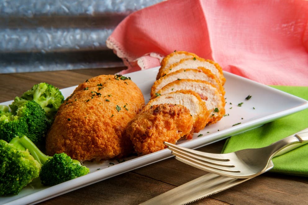 Chicken Cordon Bleu Broccoli Stock Image - Image of creamy, blue: 220796577