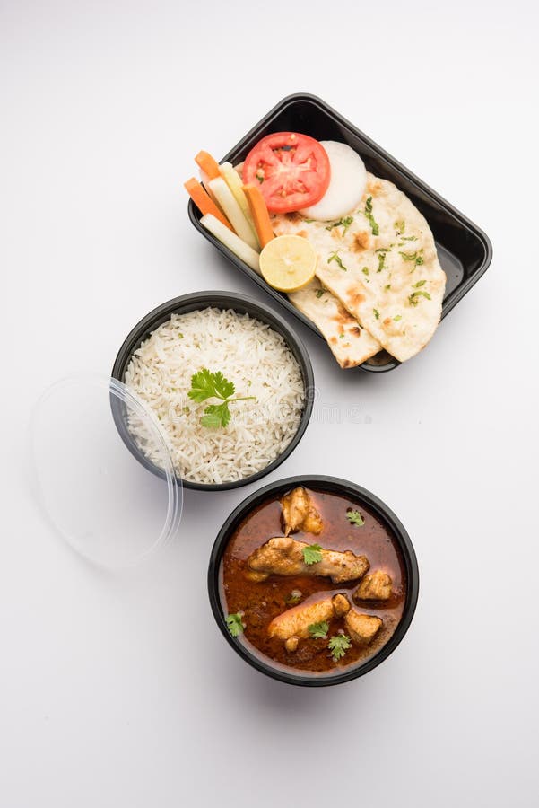 Chicken Curry Masala Packed in Plastic Container for Home Delivery ...