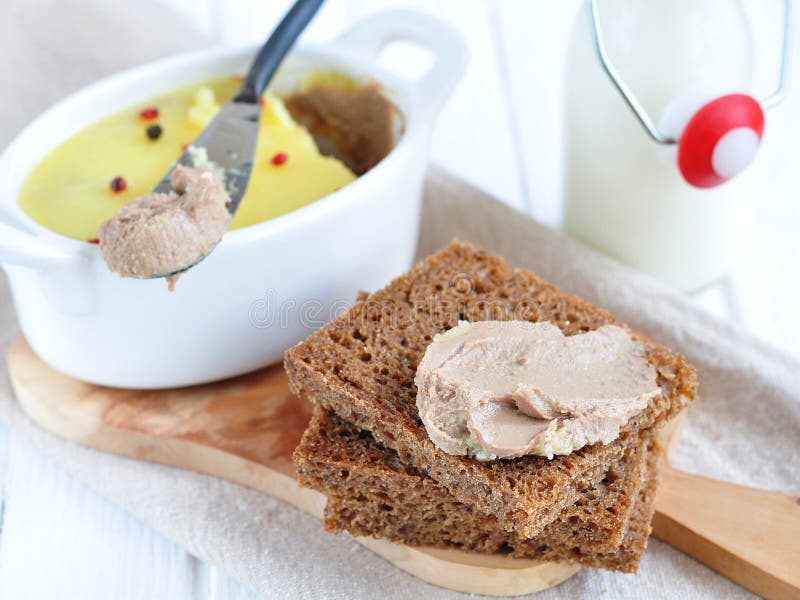 Chicken Liver Pate on Bread and in Plate Stock Image - Image of knife ...