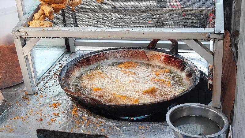 Chicken Nuggets Being Fried Stock Photo - Image of chicken, food: 271716154