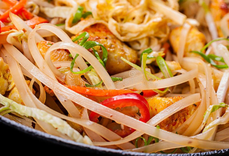 Chicken Slice with Rice Noodles Stock Photo - Image of plate, dinner ...