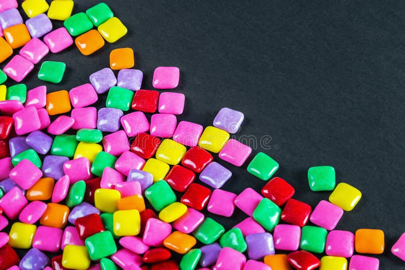 Chicle De Diversos Colores En Un Negro Foto de archivo - Imagen de azul ...