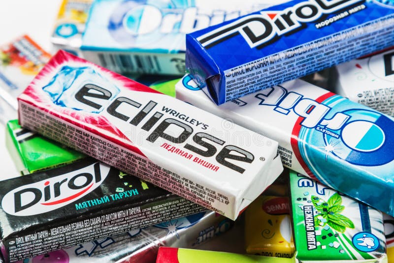 Chicle de la diversa marca fotografía editorial. Imagen de olor - 84462012