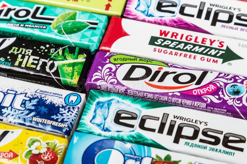 Chicle de la diversa marca fotografía editorial. Imagen de olor - 84462012