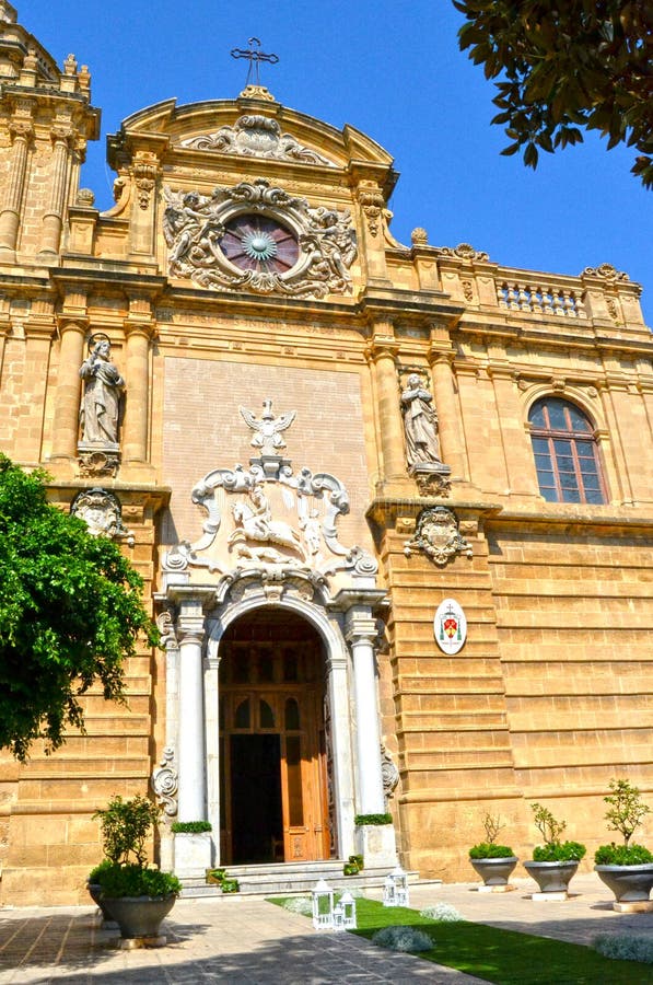 Chiesa - Mazara del Vallo immagine stock. Immagine di storia - 36549685 Chiesa - Mazara del Vallo immagine stock. Immagine di storia - 36549685