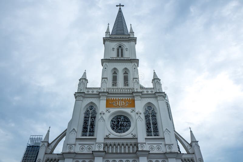 The Chijmes Building in Singapore Stock Photo - Image of blue, high ...