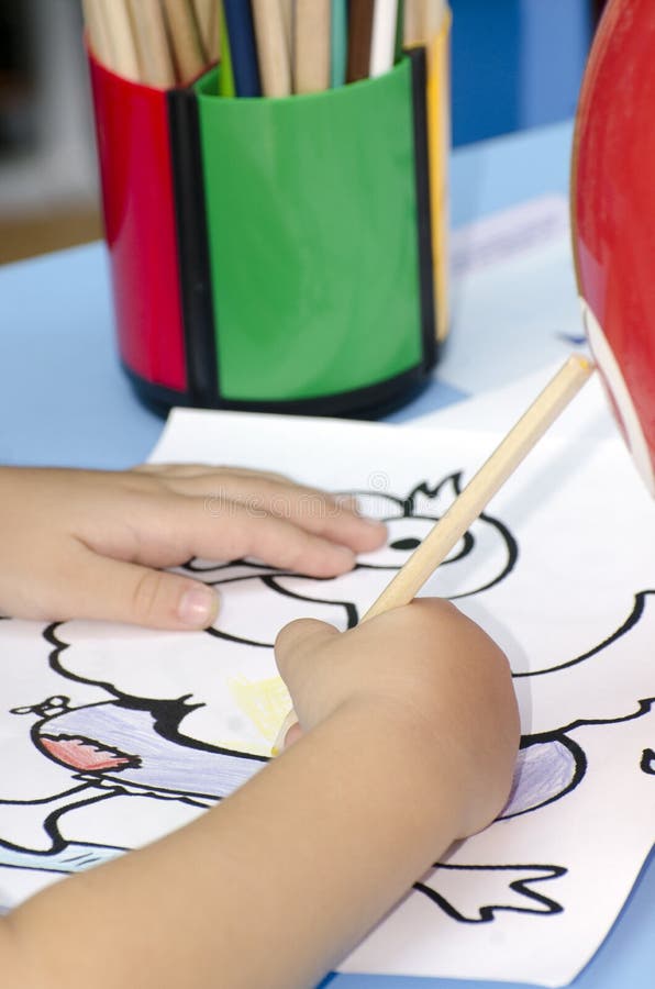 Child drawing stock image. Image of drawing, skills, attention - 33535977