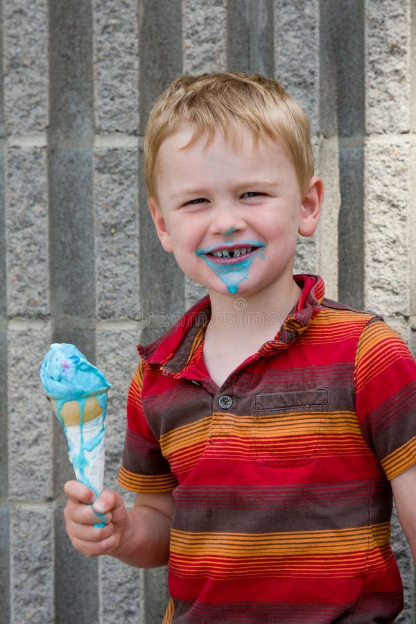 Child eating ice cream stock photo. Image of enjoying - 9791106