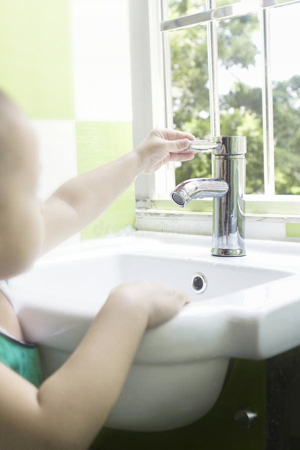 70+ Open tap Free Stock Photos - StockFreeImages