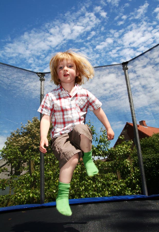 81+ Child jumping outside Free Stock Photos - StockFreeImages