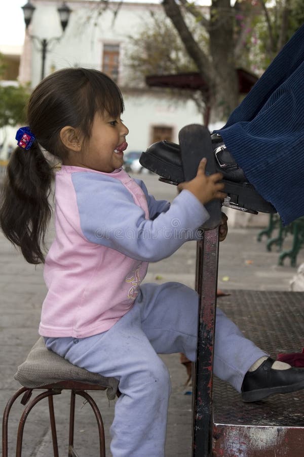 Child Labor editorial photo. Image of smile, work, female - 10849836