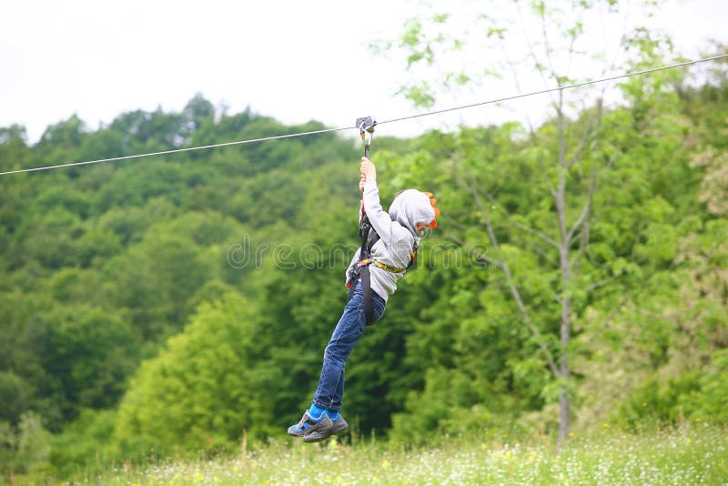 Tyrolean traverse stock image. Image of aluminium, climbing - 40881501
