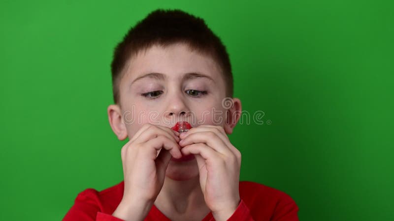 The Child Puts a Plate on the Teeth, Alignment and Care of Teeth ...