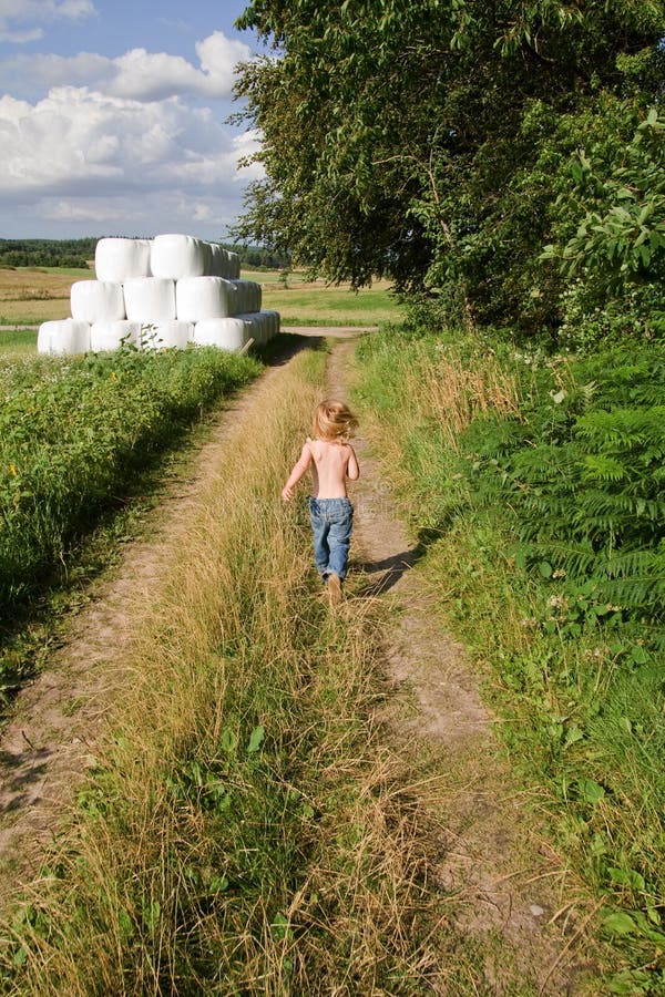 Child running field stock photo. Image of motion, healthy - 11210728